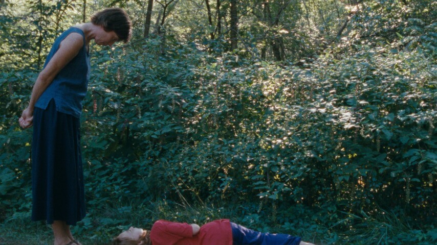 Janet Planet review: Astonishing debut sees mother-daughter ...